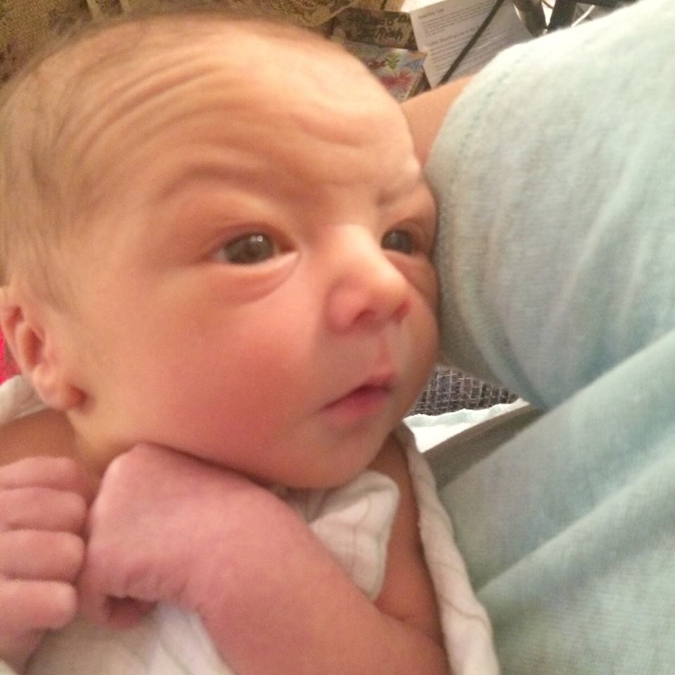 Une photo de bébé jugée "trop choquante" pour facebook